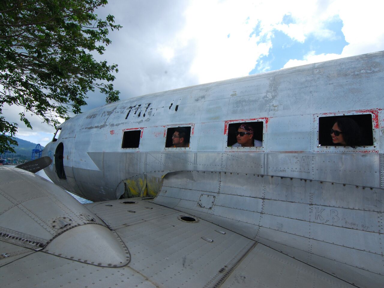 Melongok Sejarah Tugu Trikora di Pulau Lembeh – Ceritaeka